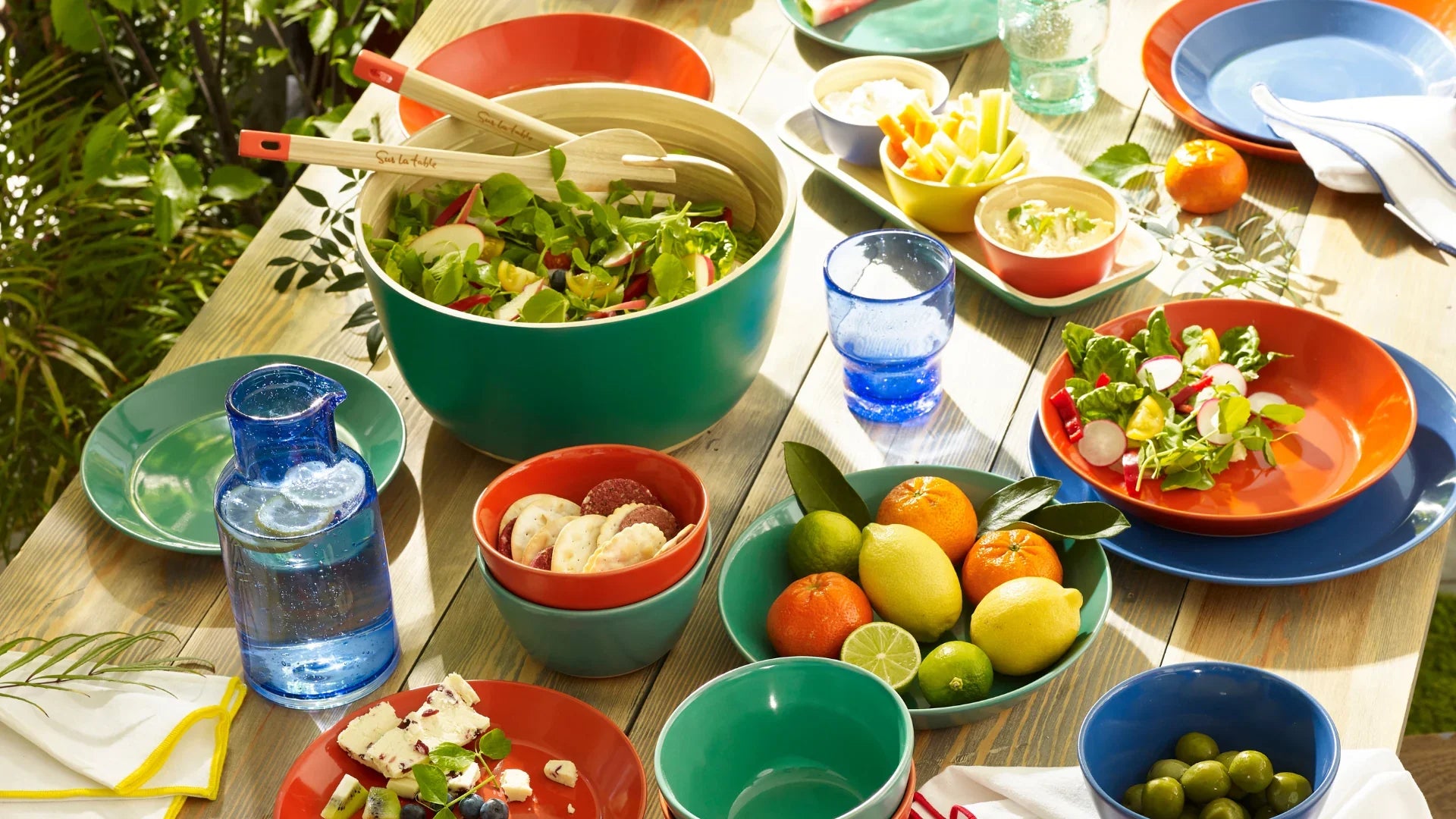 Summer Must-Haves – Pure Table Top